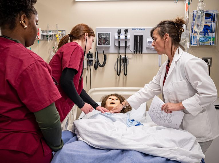 What Is a PRN Nurse? Exploring Role, Benefits, and More | MCPHS