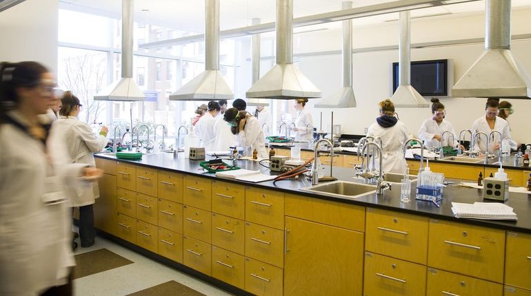 What Is a PharmD Degree? | MCPHS